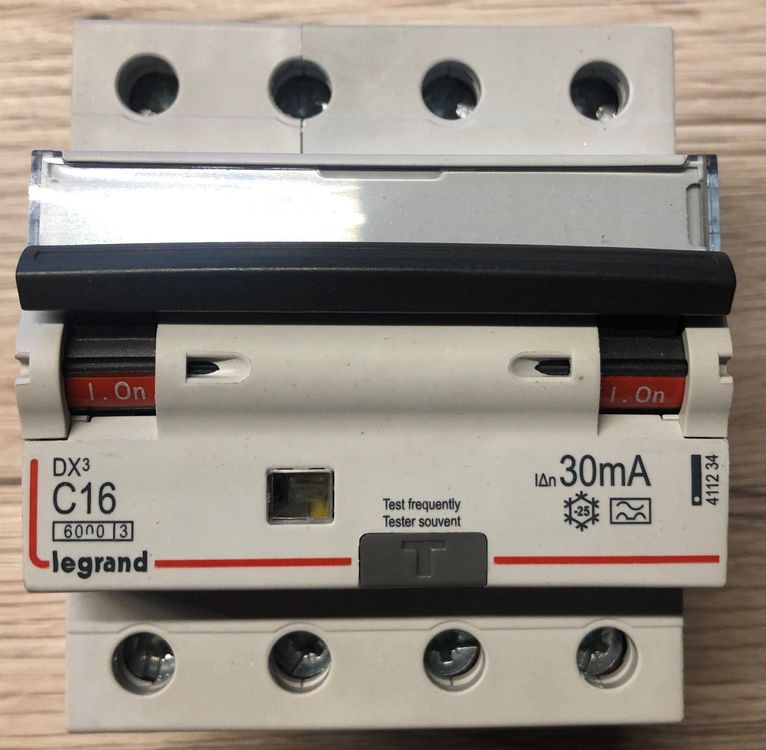 FI/LS-Schalter Legrand C16A/30mA 3LN (Neu und originalverpackt) in Kölliken für CHF 82 – mit ...