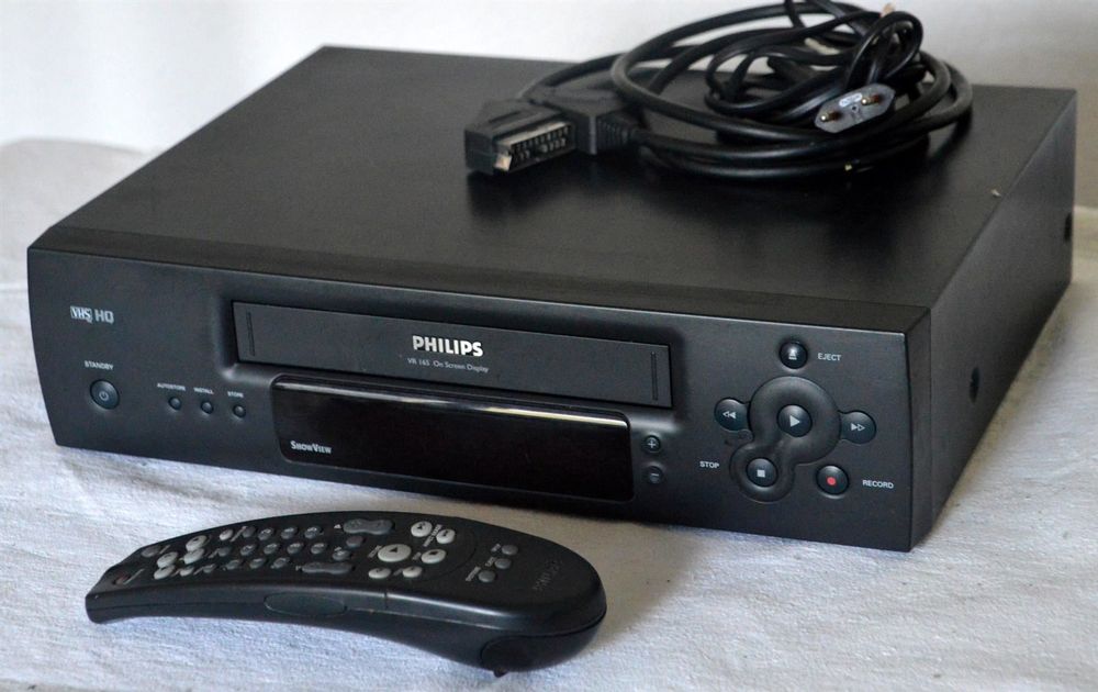 magnétoscope VHS Philips VR165 (Gebraucht) in Collonges für CHF 100 ...