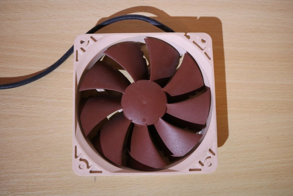 Noctua NF-P12 PWM Lüfter PC Computer (Gebraucht) in Rickenbach b. Wil ...