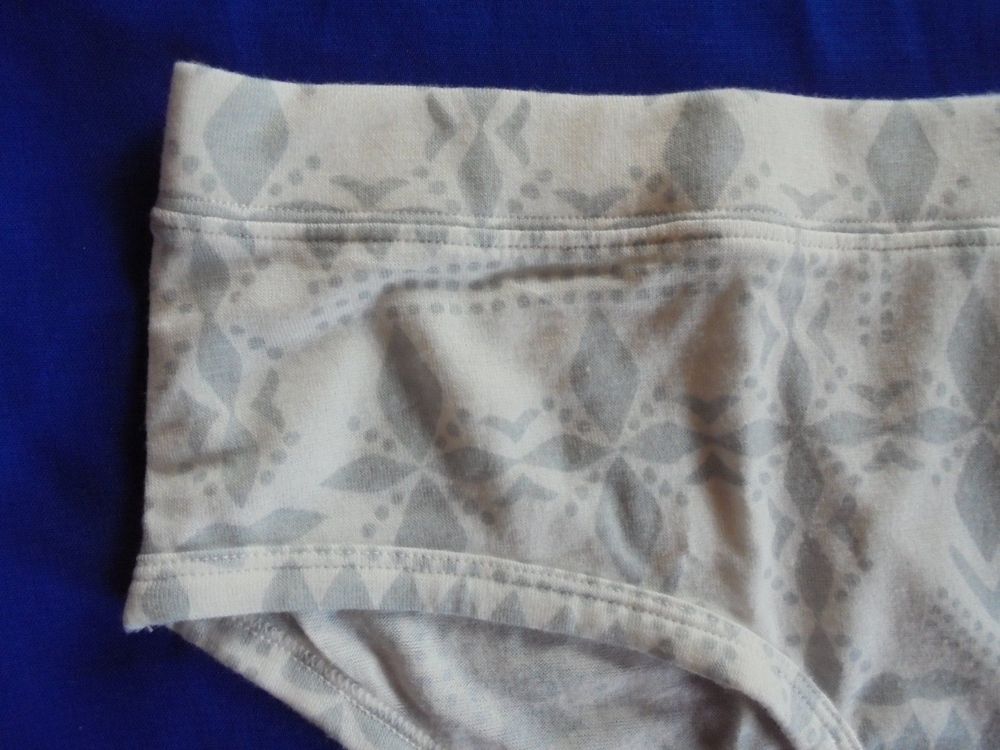 VICTORIA'S SECRET SCHLAF-SET GRÖSSE M (Neu und originalverpackt) in ...