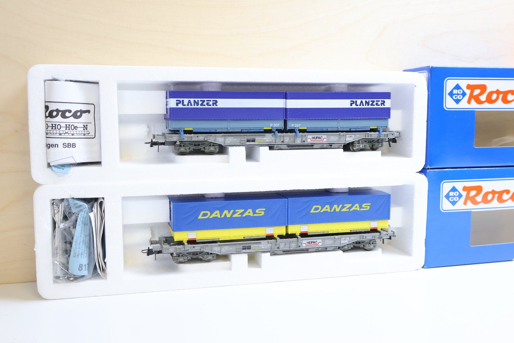 ROCO 2 x SBB HUPAC PLANZER / Danzas Taschenwagen 46347/46561 (Gebraucht ...