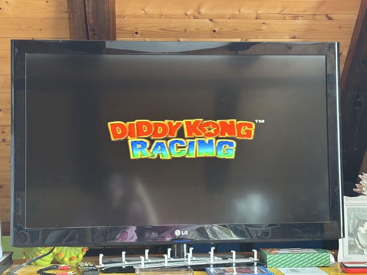 Nintendo 64 Konsole mit 2 Controller und 5 Spiele (Gebraucht) in Wald ...