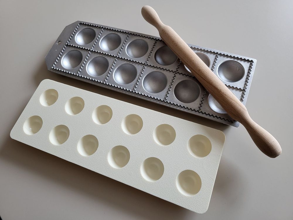 Ravioliformer (Gebraucht) in Meilen für CHF 8 – mit Lieferung auf ...