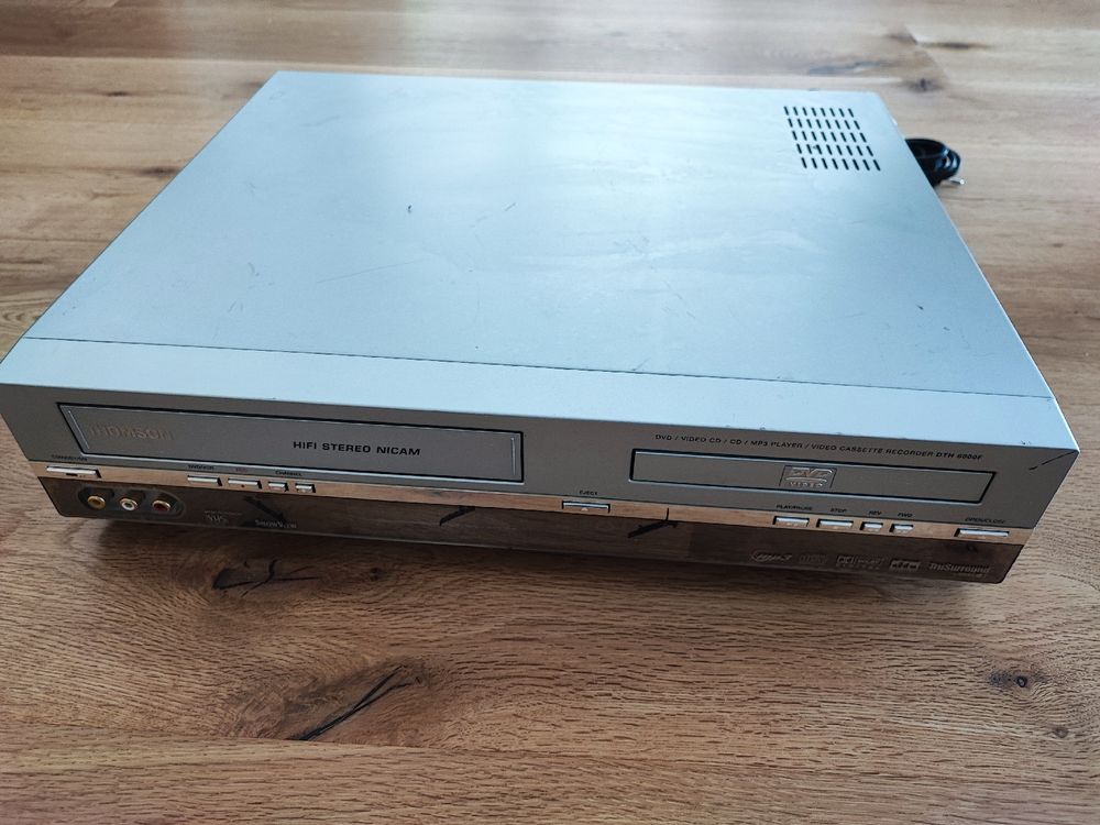 DVD Player VHS HDMI Videorecorder Thomson DTH 6000F | Kaufen auf Ricardo