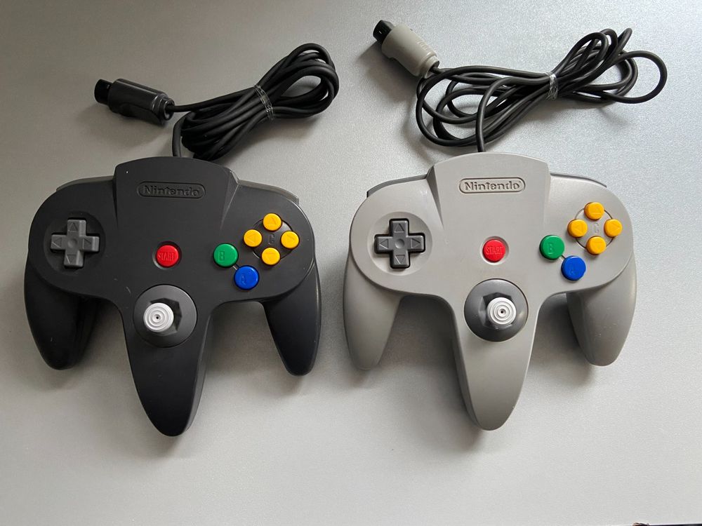 2 Nintendo 64 (N64) Original Controllers Pad's (Gebraucht) in Rivera ...