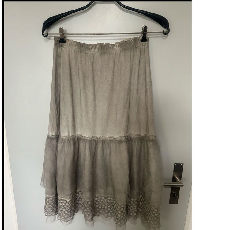 Jupe nile S (D'occasion) à Biel/Bienne pour CHF 19 – avec livraison | Acheter sur Ricardo