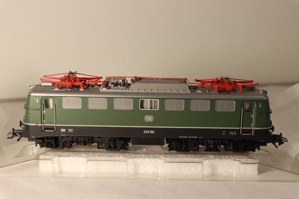 Märklin Elektrolokomotive (4242) (Neu (gemäss Beschreibung)) in ...
