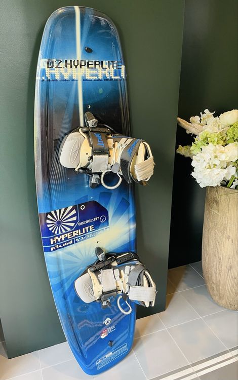 Hyperlite Wakeboard Fluid 137 - Top Zustand für den Sommer! (Gebraucht ...