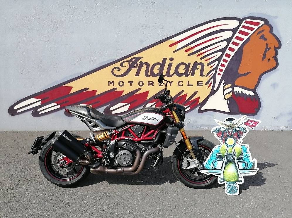 Indian FTR1200R Carbon de 2022 noire et rouge à un Top Prix! (D ...