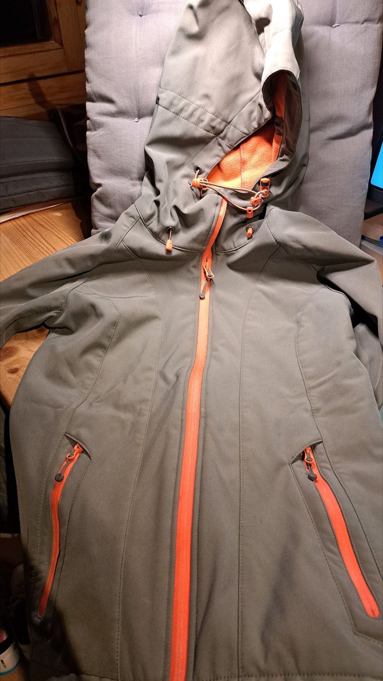 46 Nord Softshell Jacke, Khaki, Guter Zustand, Gr.36 (Gebraucht) in ...