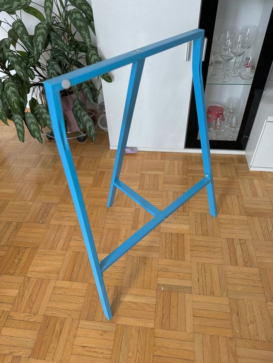 Trestle Table Metal Stand - Blue (Gebraucht) in Dübendorf für CHF 2 ...