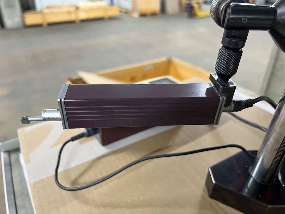 Mitutoyo Oberflächen-Rauheitsprüfgerät SJ-201P (Gebraucht) in Zuchwil ...