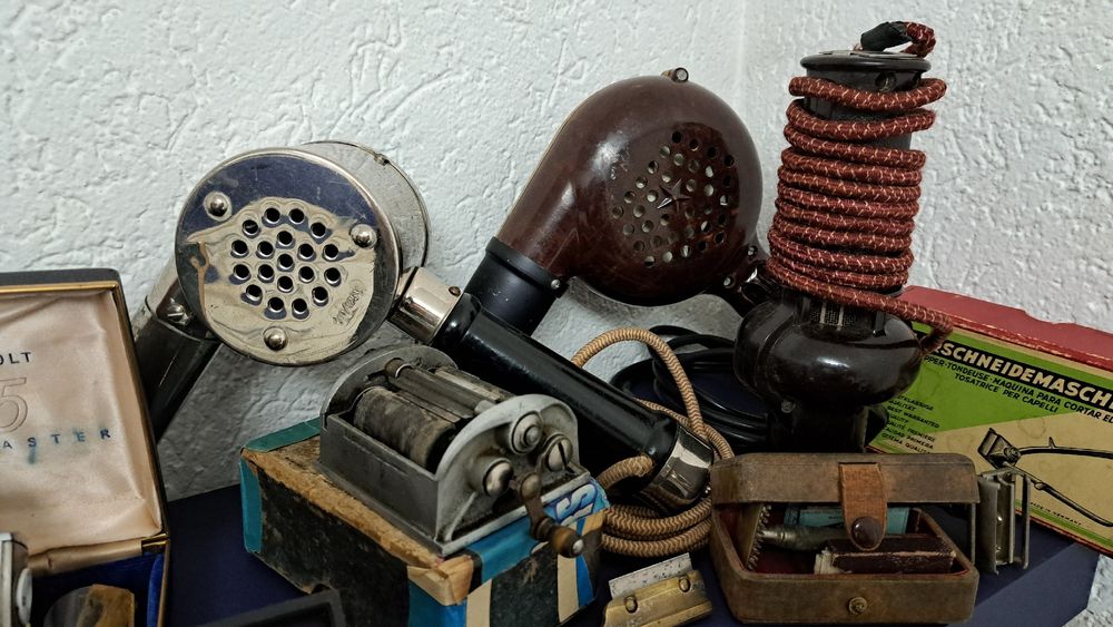 Rasierer-/Barbier-/Coiffeur Sammlung (Gebraucht) in Arni AG für CHF 250 ...