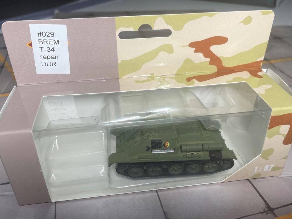 BREM T-34 repair tank NVA DDR 1/87 (Neu und originalverpackt) in ...