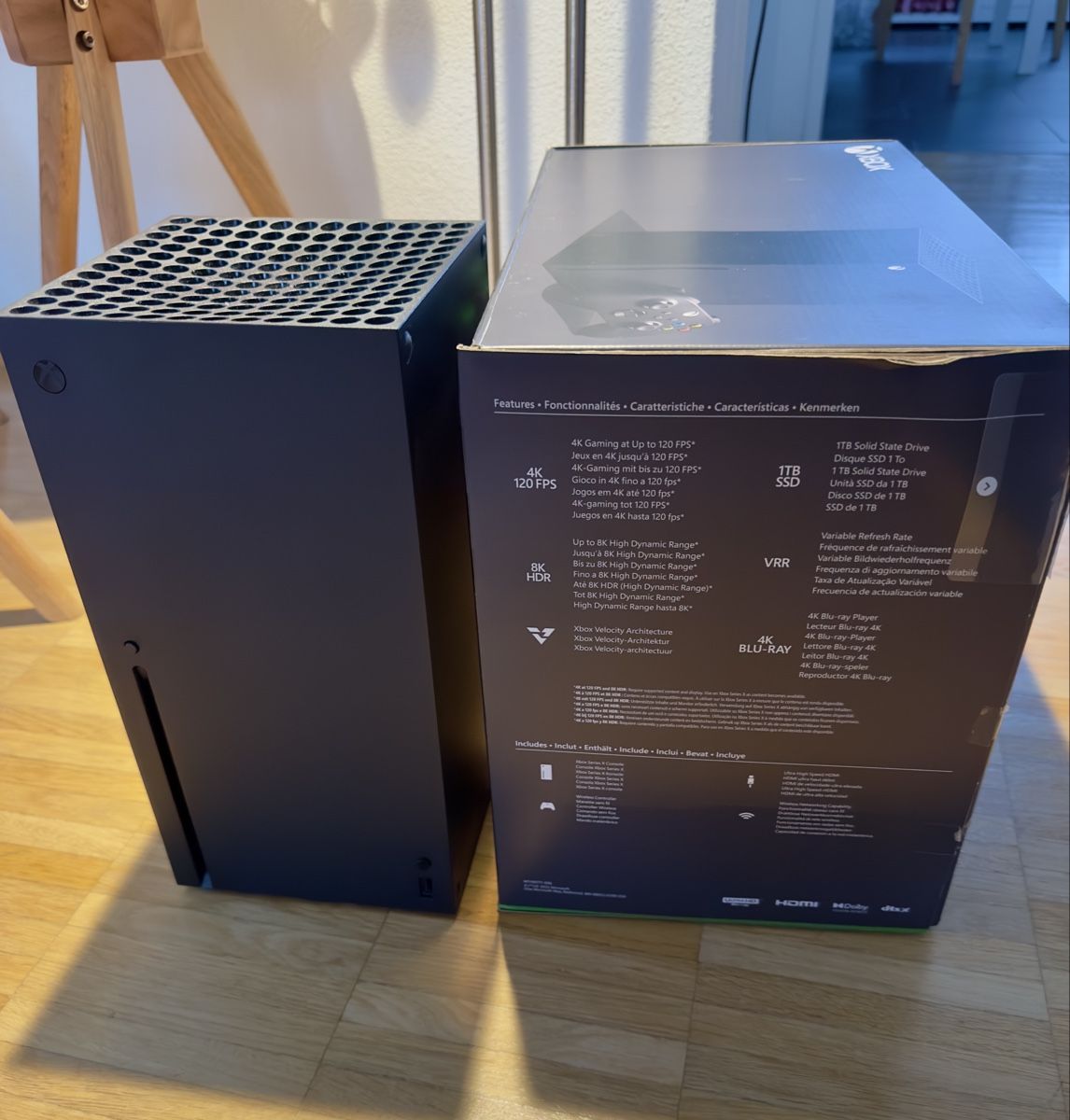 Xbox Series X - Inkl. 2 Controller und Ladestation! (Gebraucht) in St ...