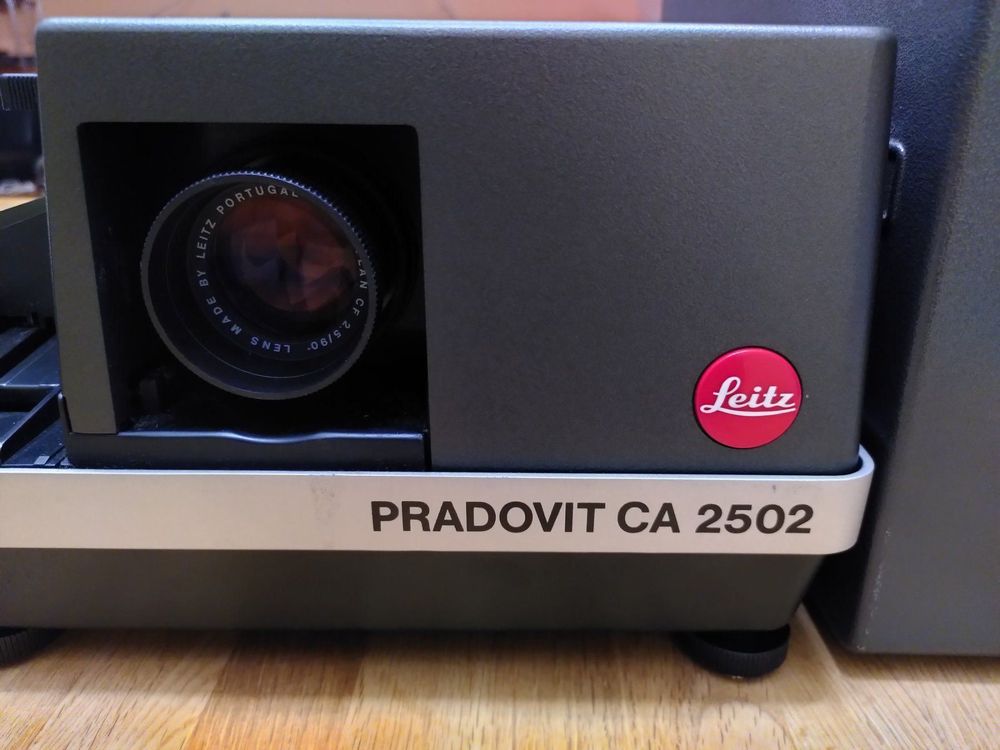 Diaprojektor Leitz Pradovit 2502 | Kaufen auf Ricardo