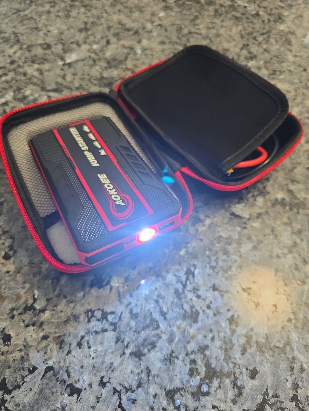 AOKOEE Jump Starter - Starthilfe für Auto, Motorrad & Co (Neu und ...