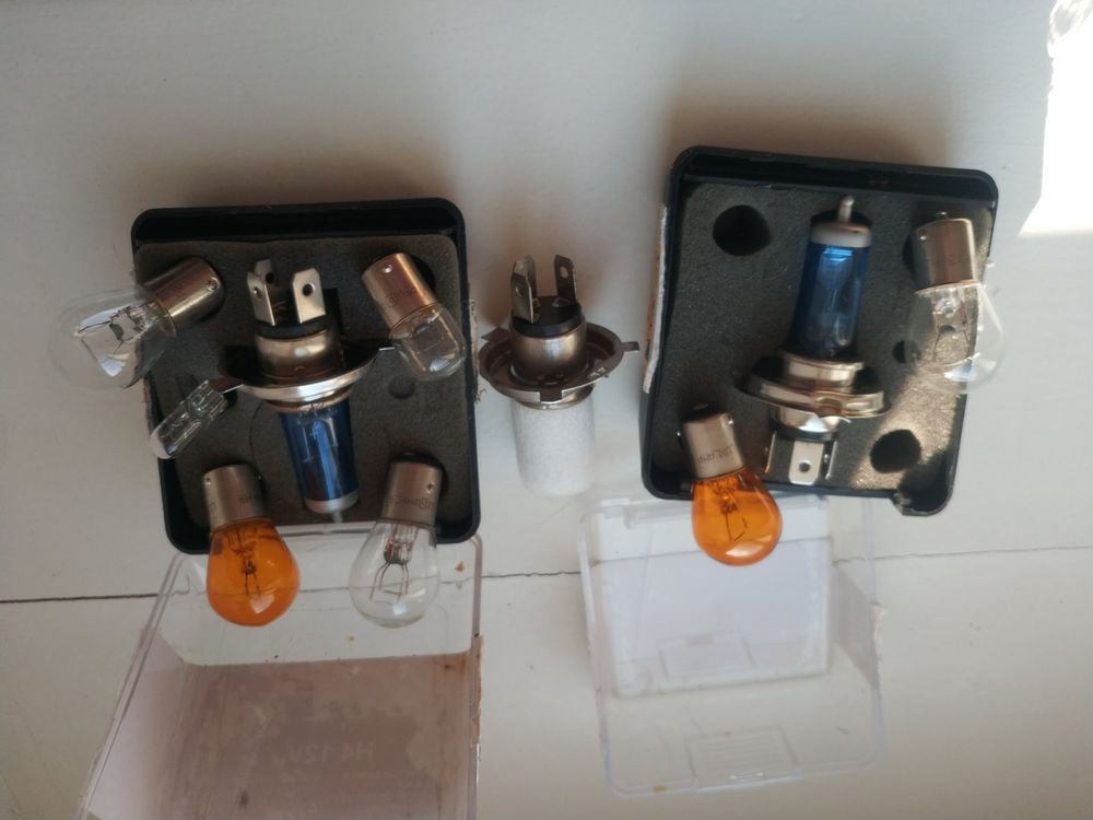 Autolampen set (Gebraucht) in Tafers für CHF 2 – mit Lieferung auf ...