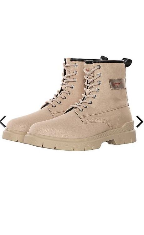 HUGO BOSS Ryan Halb Light Beige (Usato) a Novazzano per CHF 90 – solo ...