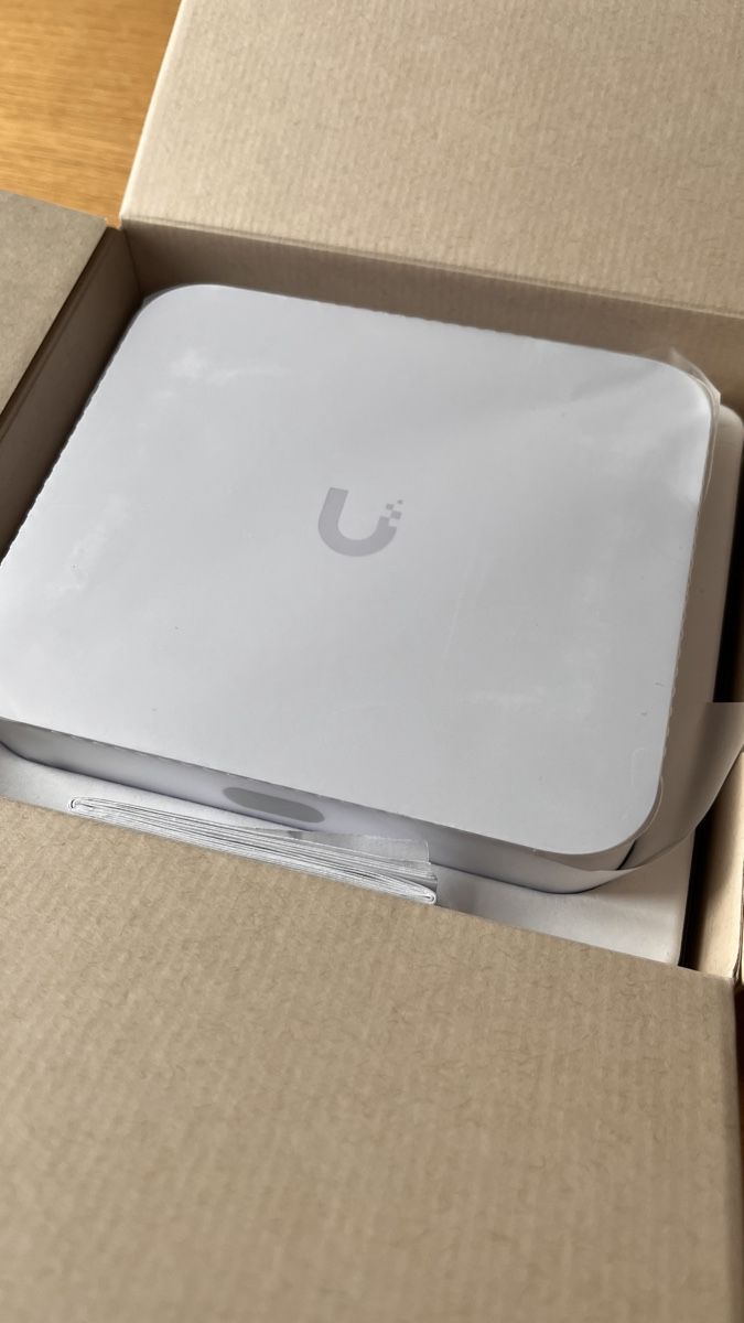 Unifi Cloud Gateway Ultra - UC-Ultra - Très bon état (Neu (gemäss ...