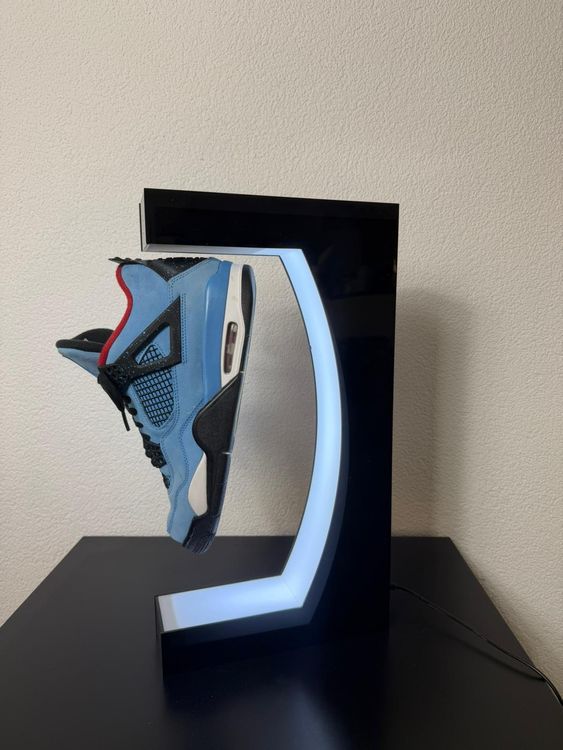 Levitating Shoe Display Floating Sneaker Stand (White) (Gebraucht) in ...