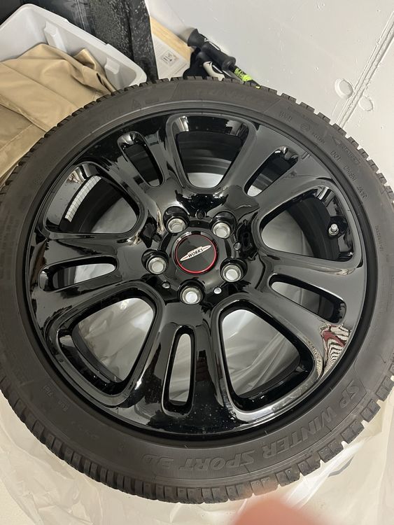 Set Winterreifen und Felgen Mini Cooper 2024. 185/50 R17 (Gebraucht) in ...