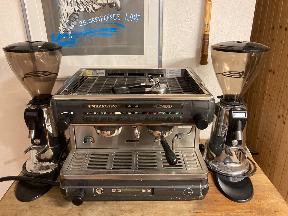 Kaffeemaschine: Cimbali M32 Bistro, inkl. 2 Mahlwerke Macap! (Gebraucht ...