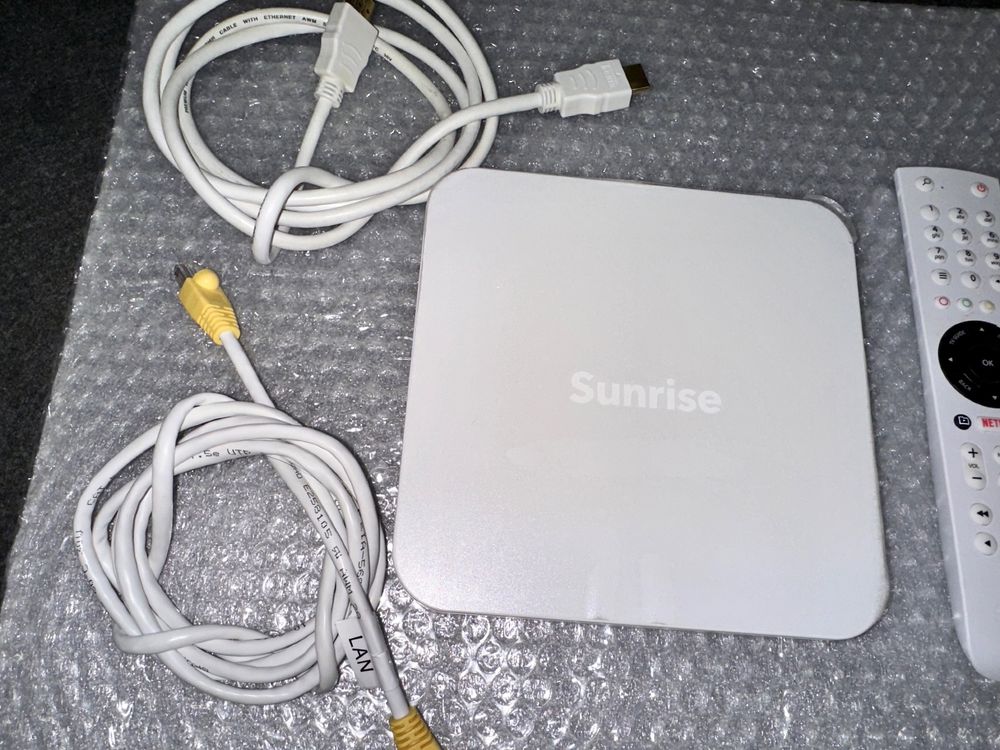 Sunrise TV Box (Gebraucht) in Aarau Rohr für CHF 16 – mit Lieferung auf ...