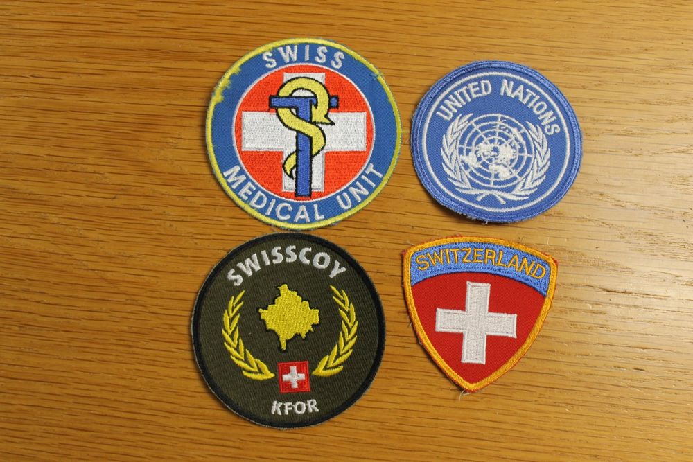 Swiss Medical Unit+ UN Badge, Swisscoy KFOR, Switzerland | Kaufen auf ...