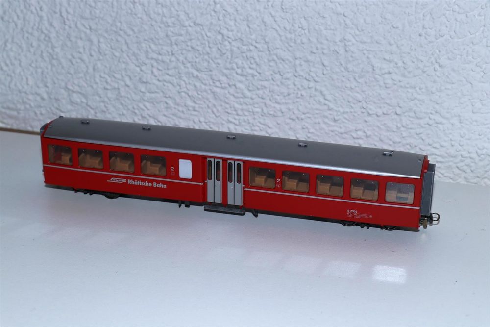 BEMO - RhB B 2336 Mitteleinstiegswagen (Gebraucht) in Matten b. Interl ...