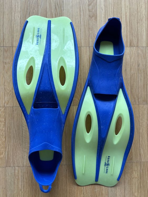 Aqua Lung Flossen Gr. 32-34 🤿 (Gebraucht) in Riehen für CHF 9 – mit ...