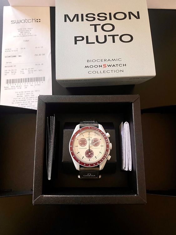 Swatch x Omega - Moonswatch - Mission to Pluto (Neu und originalverpackt) in Zürich für CHF 675 ...