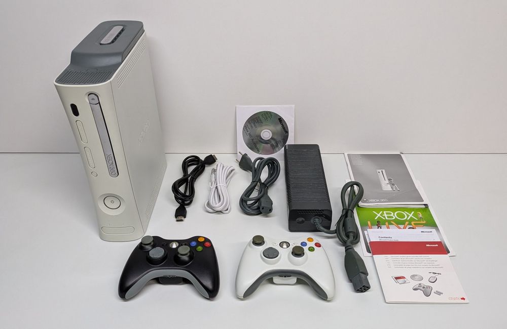 Microsoft Xbox 360 mit 2 Controller (Gebraucht) in Menziken für CHF 99 ...