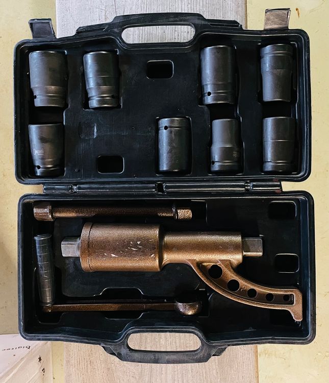 Werkzeugkoffer speziell (Neu (gemäss Beschreibung)) in Hermetschwil ...