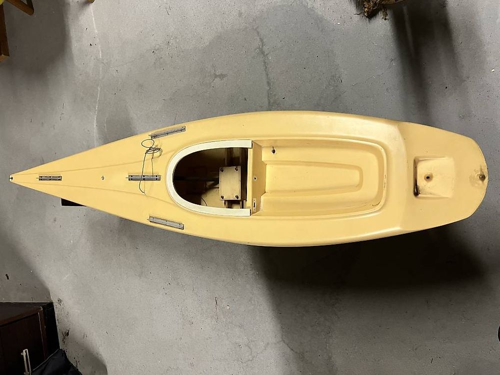 RC Robbe Pirol Segelboot Rumpf (Gebraucht) in Langenthal für CHF 97 ...