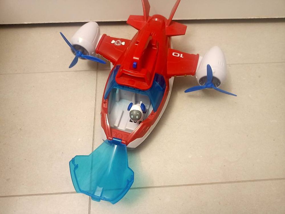 Avion Pat Patrouille (Gebraucht) in Gland für CHF 16 – nur Abholung auf ...