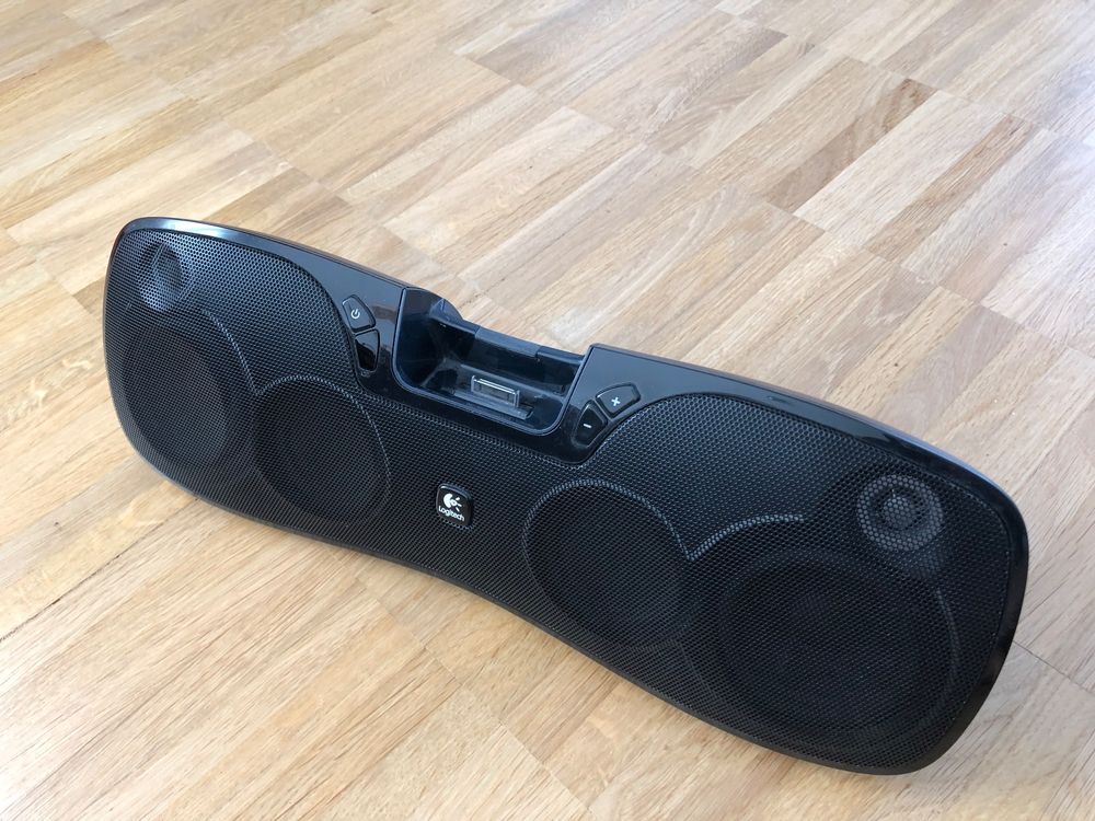 LOGITECH rechargeable speaker S715i | Kaufen auf Ricardo LOGITECH rechargeable speaker S715i | Kaufen auf Ricardo