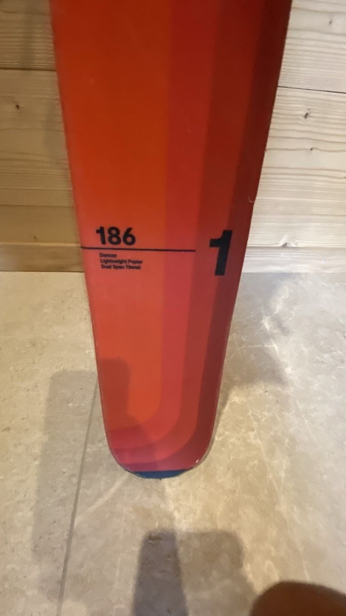 Skis Faction DANCER (D'occasion) à Les Diablerets pour CHF 350 – avec ...