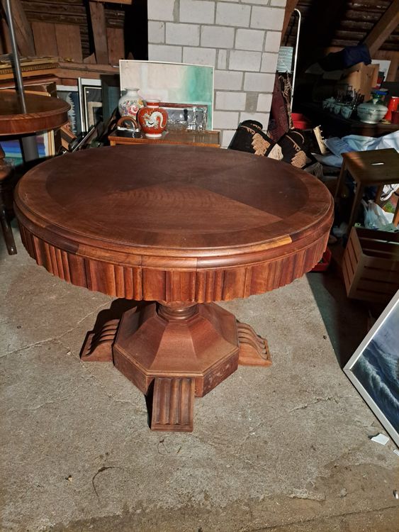 Antiker Tisch Nussbaumm (Gebraucht) in Buch am Irchel für CHF 10 – nur Abholung auf Ricardo kaufen