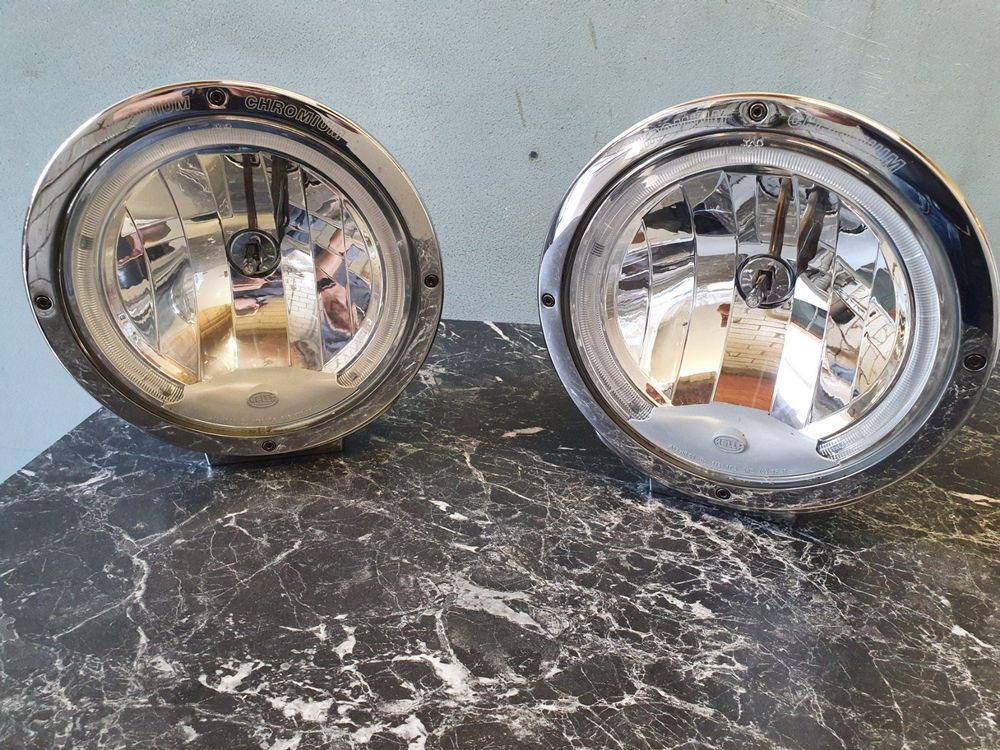 2x Hella Scheinwerfer ( mit Standlicht Ring ) (Gebraucht) in Tägerschen ...