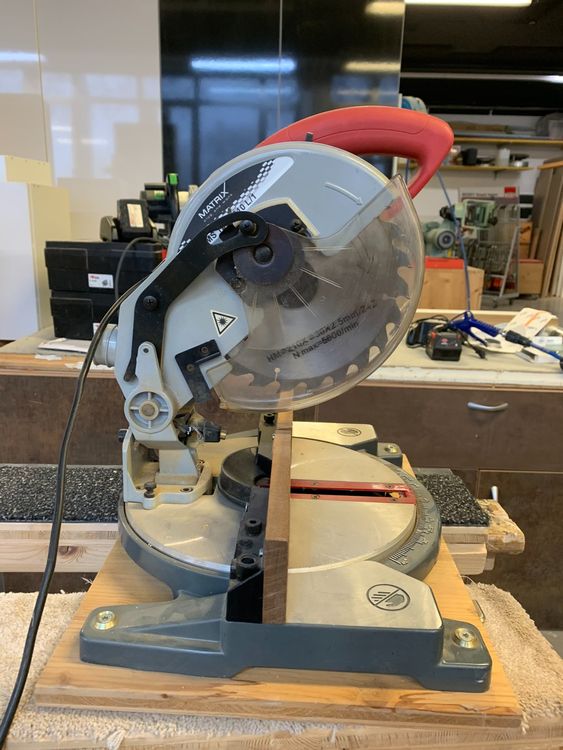 Matrix Kappsäge MS 1200-210 | Kaufen auf Ricardo