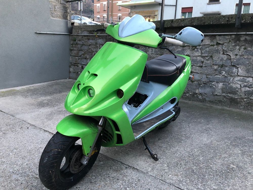 Scooter 50 Malaguti F12 (Gebraucht) in Quartino für CHF 110 – nur ...