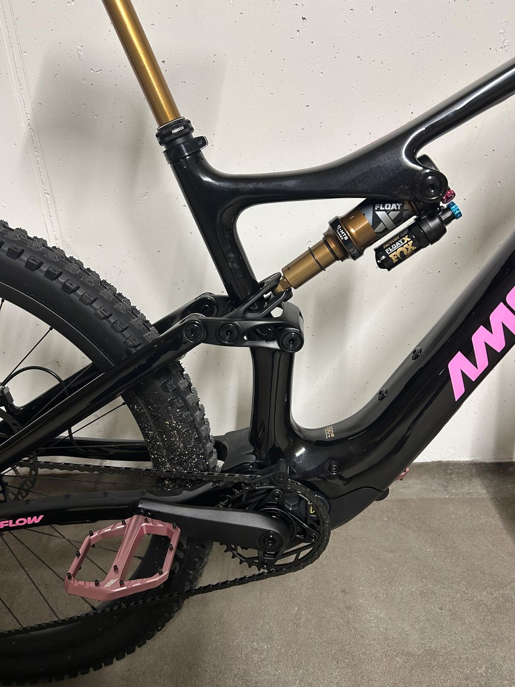 Amflow PL Carbon Pro DJI Avinox 800 WH Pink Edition ( GR:L ) (Neu ...