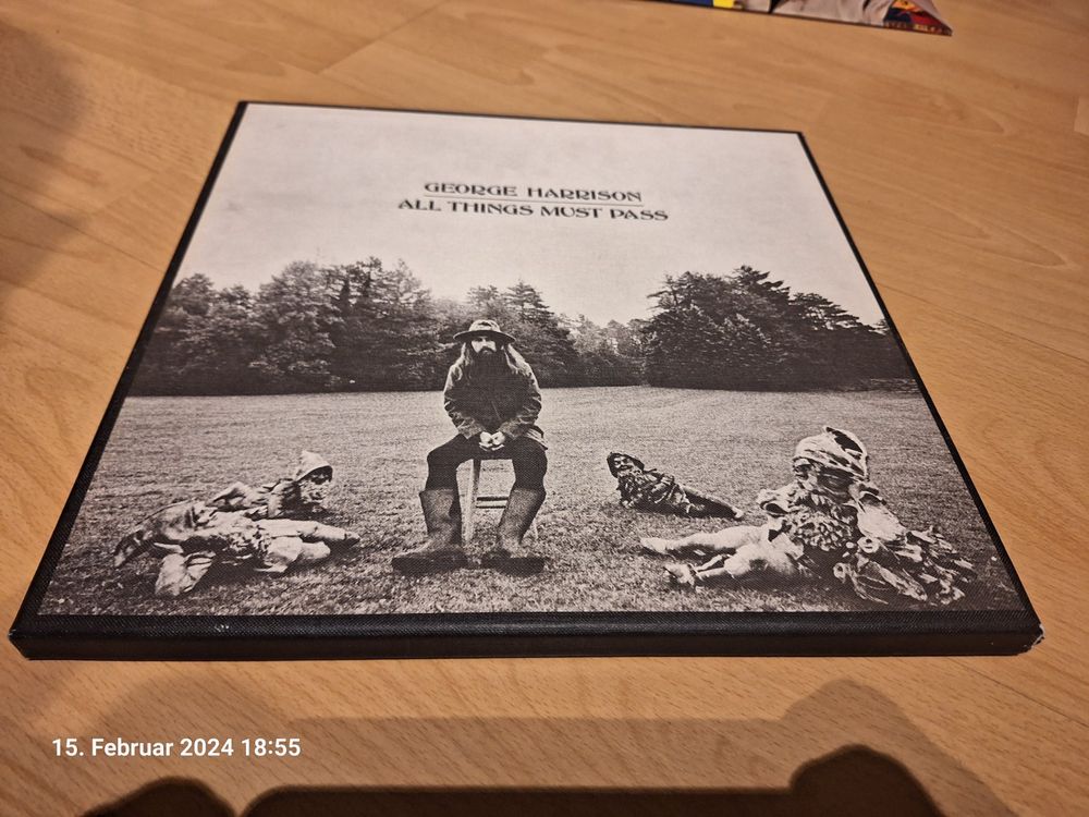 George Harrison Box mit Poster Top Zustand | Kaufen auf Ricardo