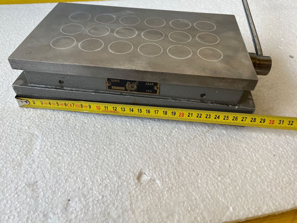 Magnet Spannstock (Gebraucht) in Unterterzen für CHF 250 – mit Lieferung auf Ricardo kaufen