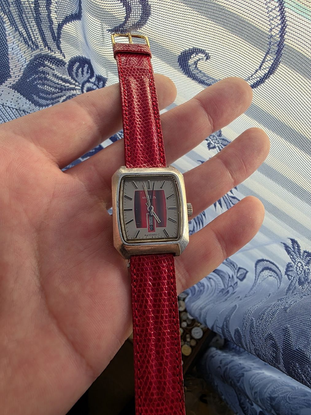 Angelus montre vintage automatique, bracelet rouge vif! (D'occasion) à ...