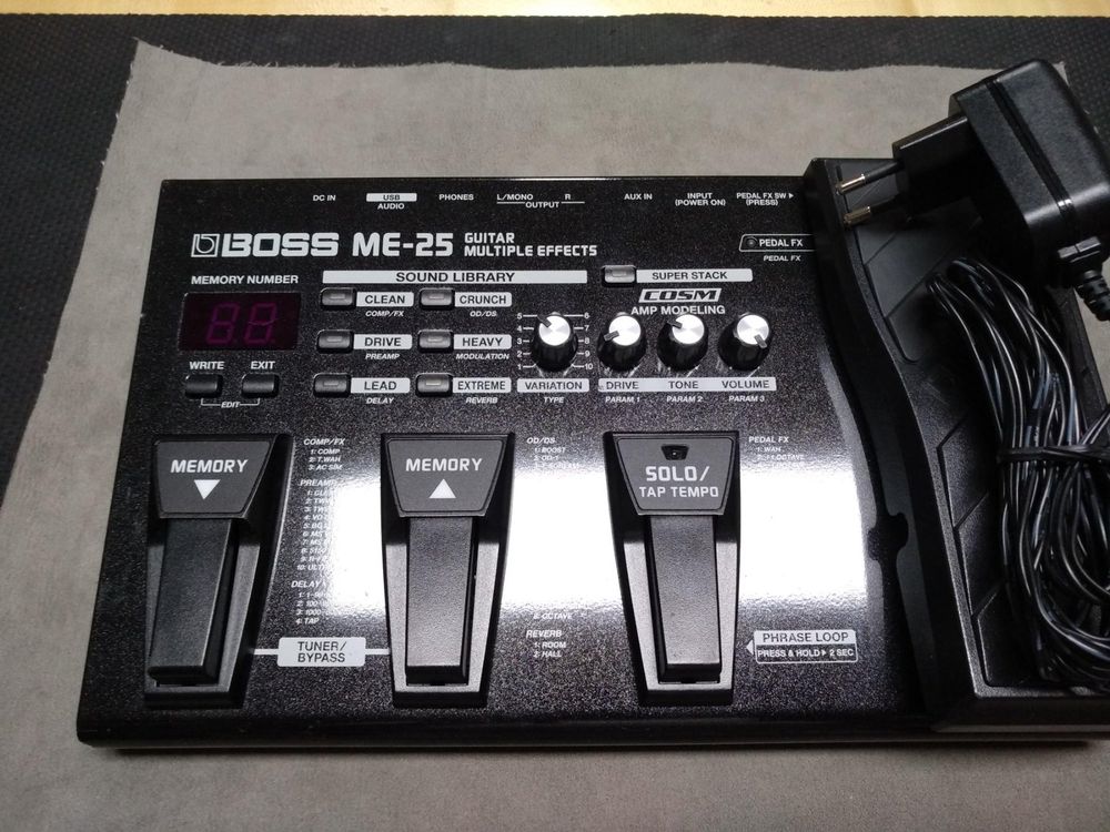 Boss ME 25! NP 259 Chf !! TOP PRICE!! (Gebraucht) in Cama für CHF 105 ...