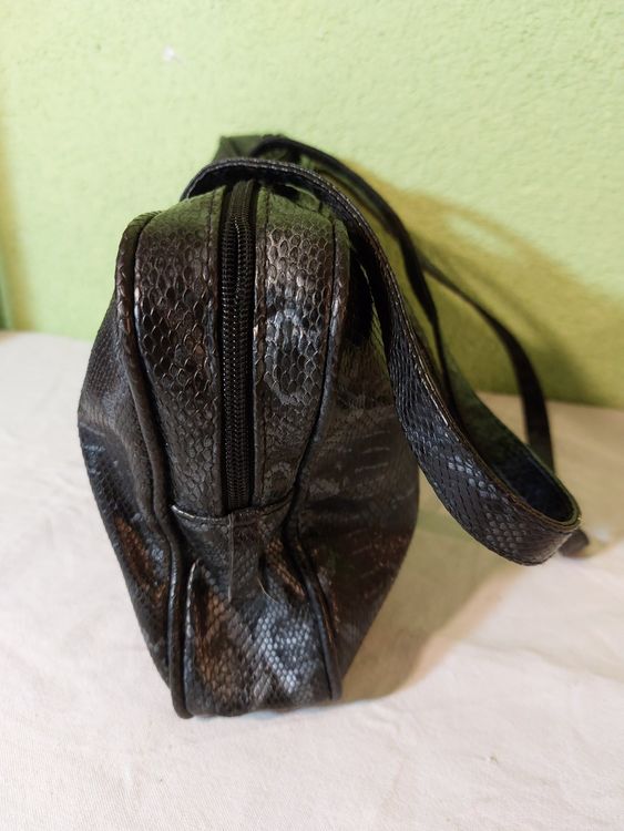 MODISCHE DAMEN-HANDTASCHE in Schlangen-Optik, ITALY DESIGN | Kaufen auf Ricardo