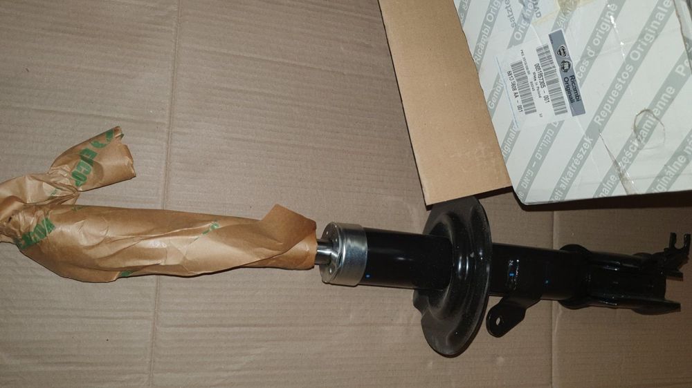 Stoßdämpfer vorne links für Fiat Panda (Neu und originalverpackt) in ...