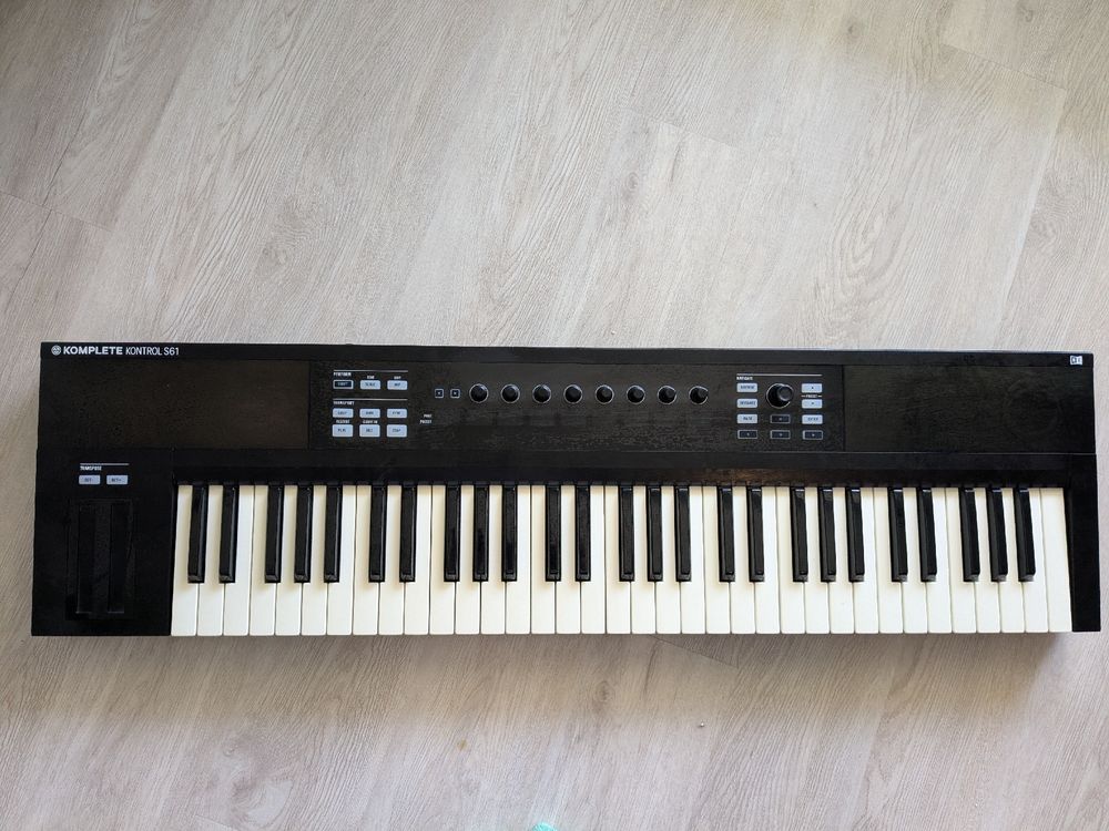 Native Instruments Komplete Kontrol S61 MK1 | Kaufen auf Ricardo